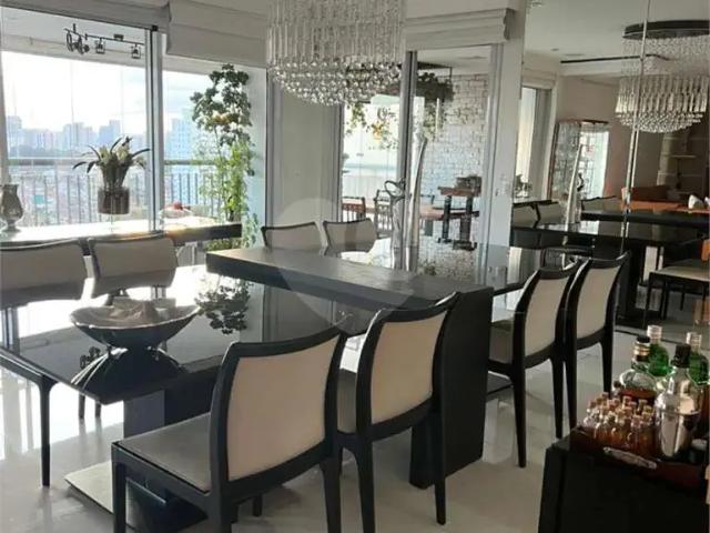 Apartamento para Locação em São Paulo/SP Tatuapé 4 Quartos