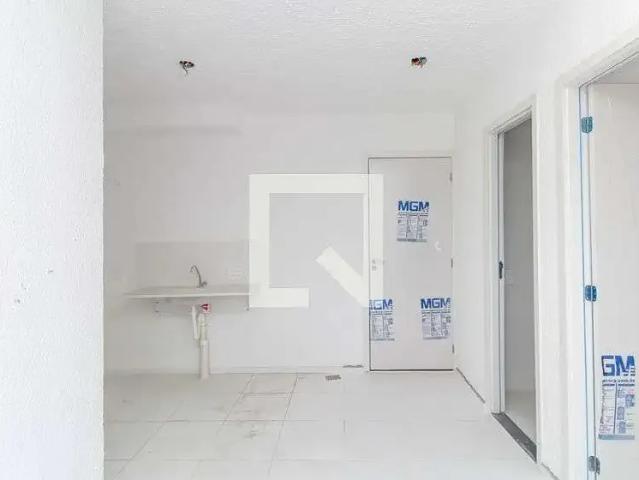 Apartamento para Locação em São Paulo/SP Cidade Satélite Santa Bárbara 2 Quartos