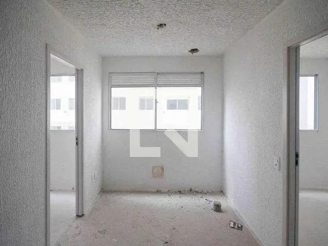 Apartamento para Locação em São Paulo/SP Cidade Satélite Santa Bárbara 2 Quartos