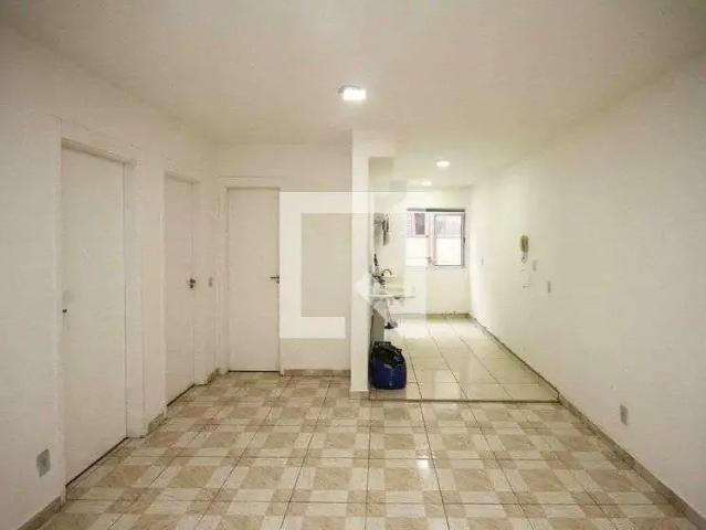 Apartamento para Locação em São Paulo/SP Cidade Satélite Santa Bárbara 2 Quartos