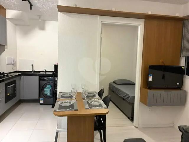 Apartamento para Locação em São Paulo/SP Granja Julieta 2 Quartos