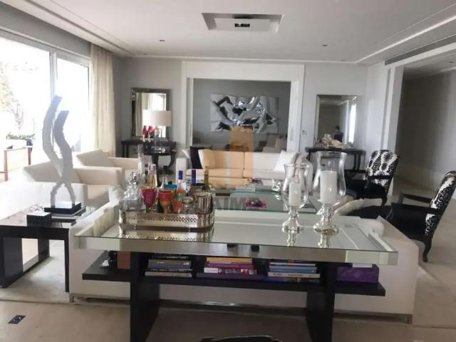 Apartamento para Locação em São Paulo/SP Higienópolis 4 Quartos