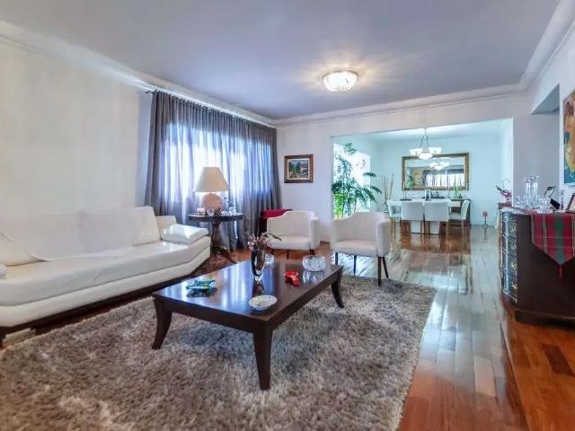 Apartamento para Locação em São Paulo/SP Indianópolis 3 Quartos