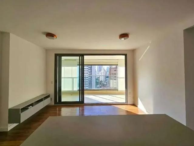 Apartamento para Locação em São Paulo/SP Indianópolis 2 Quartos