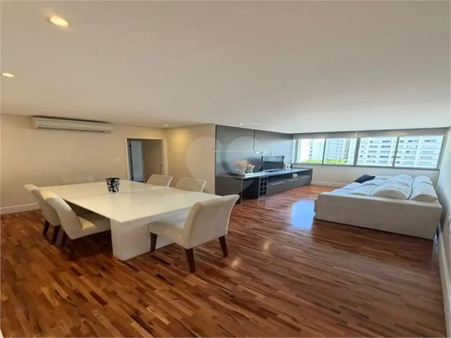 Apartamento para Locação em São Paulo/SP Itaim Bibi 1 Quartos