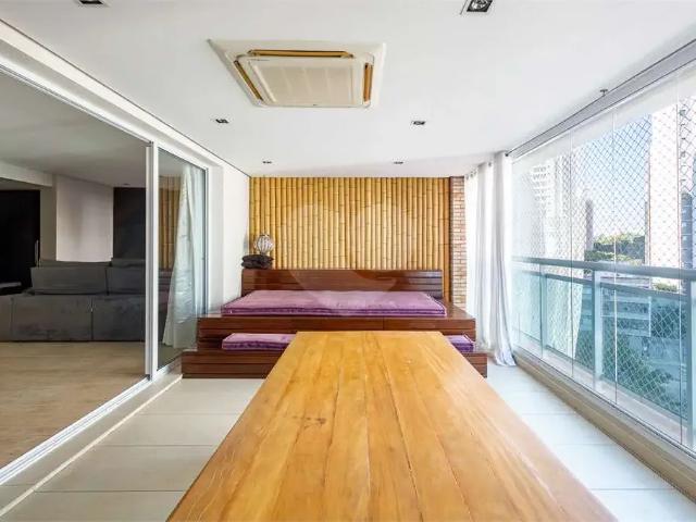 Apartamento para Locação em São Paulo/SP Itaim Bibi 2 Quartos