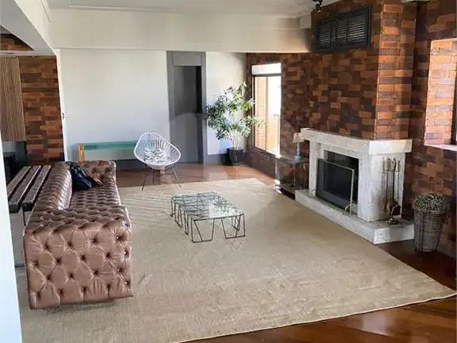 Apartamento para Locação em São Paulo/SP Itaim Bibi 3 Quartos