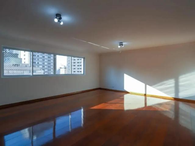 Apartamento para Locação em São Paulo/SP Itaim Bibi 3 Quartos