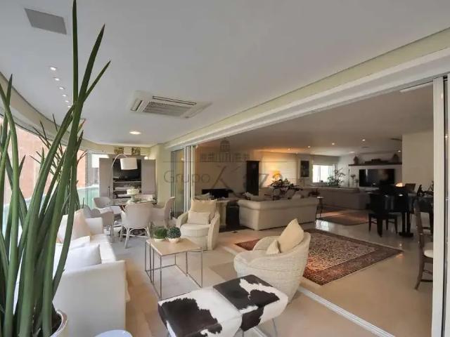 Apartamento para Locação em São Paulo/SP Itaim Bibi 3 Quartos