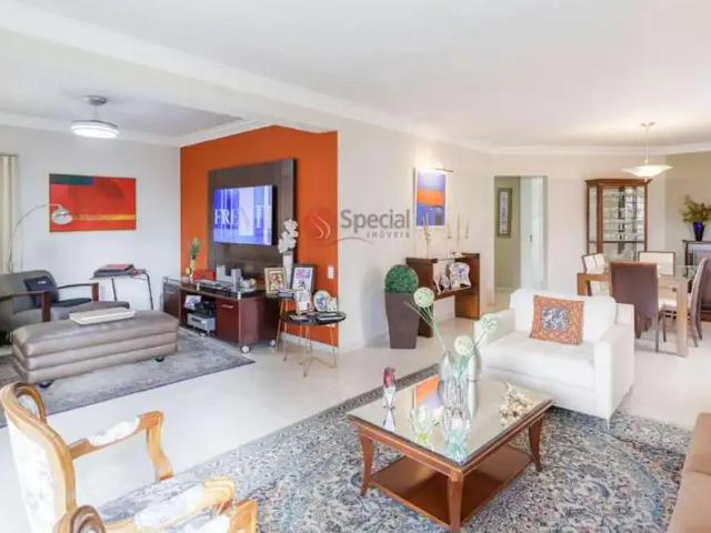 Apartamento para Locação em São Paulo/SP Itaim Bibi 3 Quartos