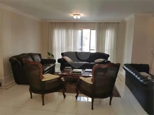 Apartamento para Locação em São Paulo/SP Itaim Bibi 3 Quartos