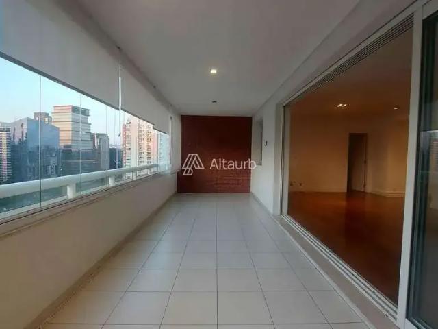 Apartamento para Locação em São Paulo/SP Itaim Bibi 3 Quartos