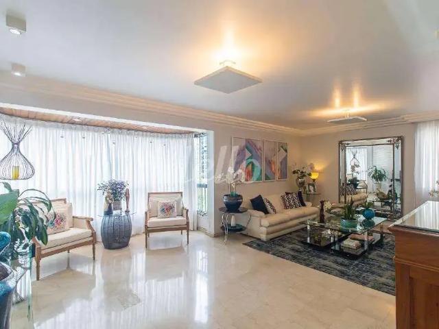 Apartamento para Locação em São Paulo/SP Itaim Bibi 3 Quartos