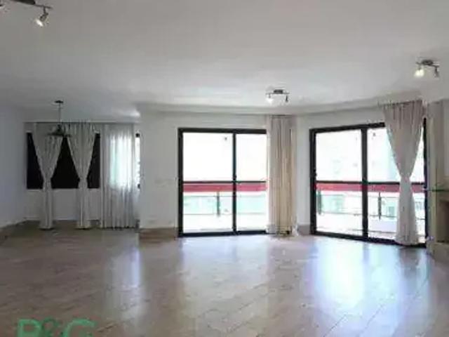 Apartamento para Locação em São Paulo/SP Itaim Bibi 3 Quartos