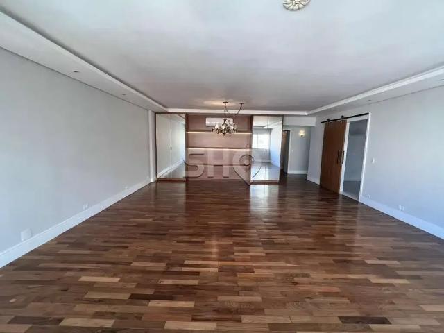 Apartamento para Locação em São Paulo/SP Itaim Bibi 3 Quartos