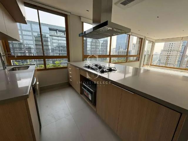 Apartamento para Locação em São Paulo/SP Itaim Bibi 3 Quartos