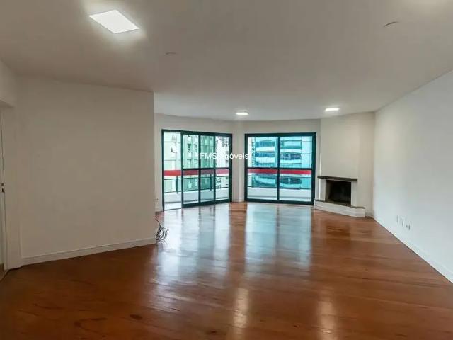 Apartamento para Locação em São Paulo/SP Itaim Bibi 4 Quartos