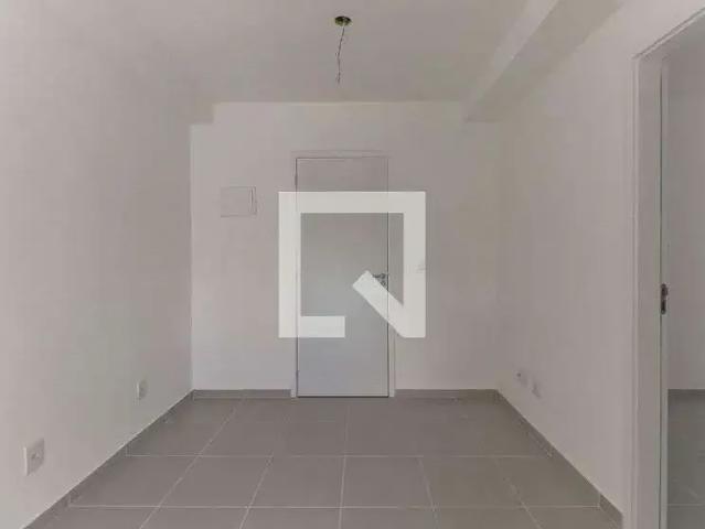 Apartamento para Locação em São Paulo/SP Itaquera 2 Quartos