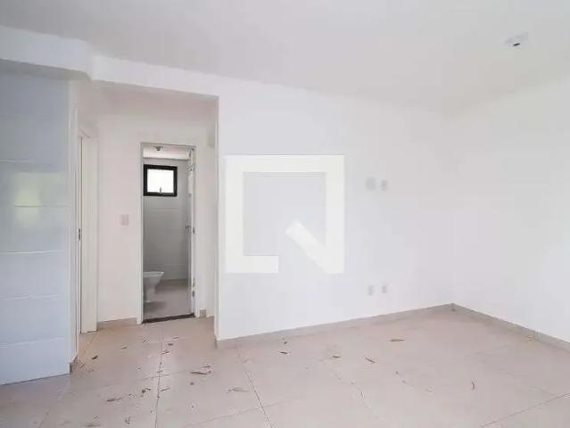 Apartamento para Locação em São Paulo/SP Itaquera 2 Quartos