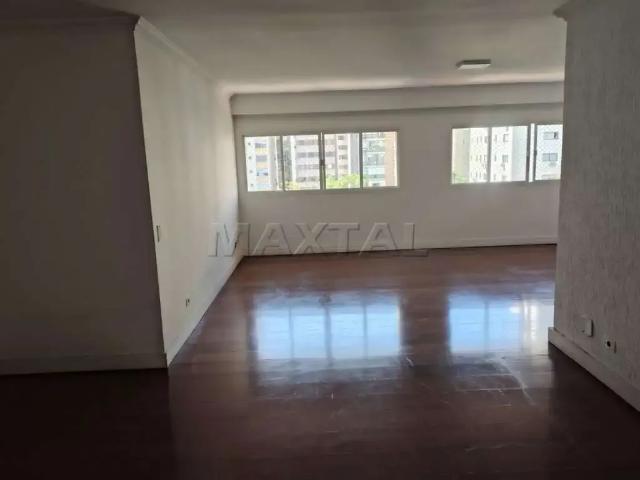 Apartamento para Locação em São Paulo/SP Jardim América 4 Quartos