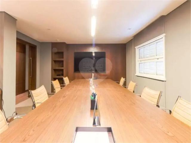 Apartamento para Locação em São Paulo/SP Jardim América 5 Quartos