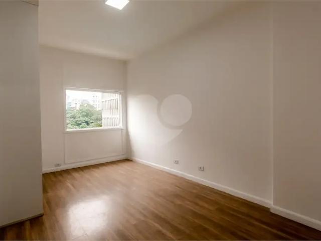 Apartamento para Locação em São Paulo/SP Jardim América 1 Quartos