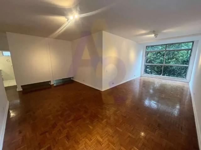 Apartamento para Locação em São Paulo/SP Jardim América 3 Quartos