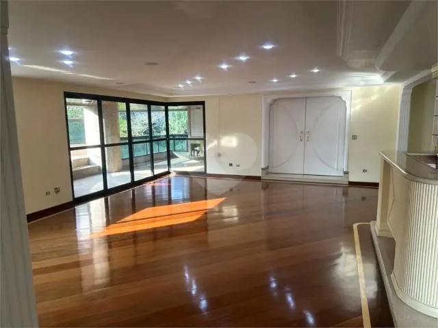 Apartamento para Locação em São Paulo/SP Jardim Anália Franco 6 Quartos