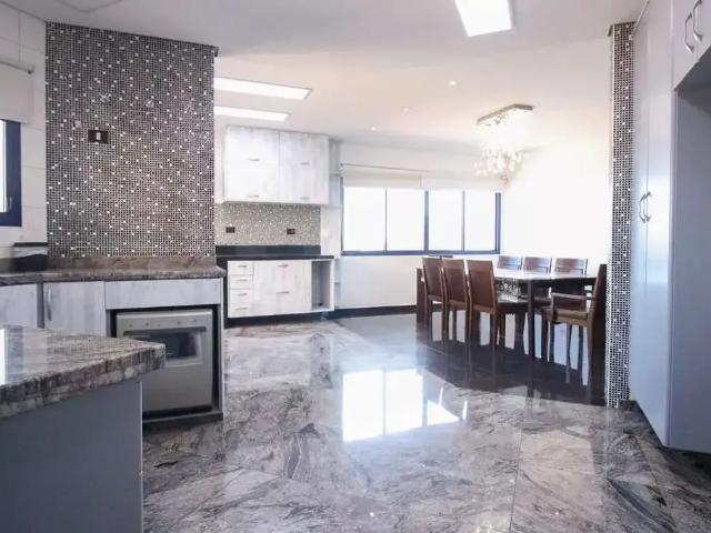 Apartamento para Locação em São Paulo/SP Jardim Avelino 4 Quartos