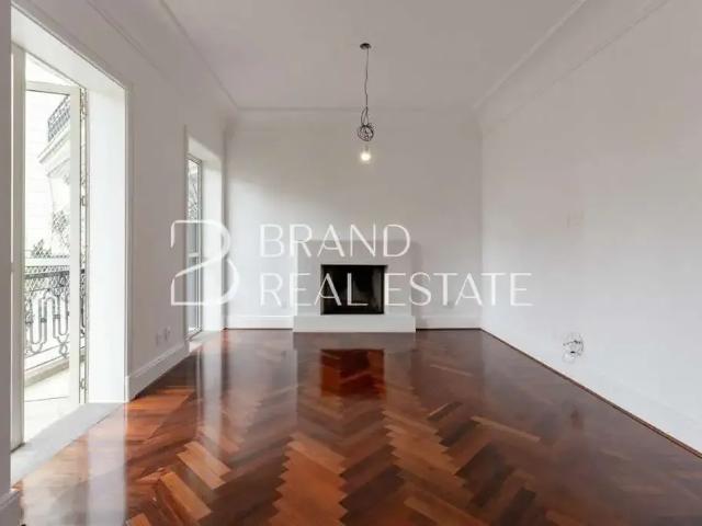 Apartamento para Locação em São Paulo/SP Jardim Guedala 4 Quartos