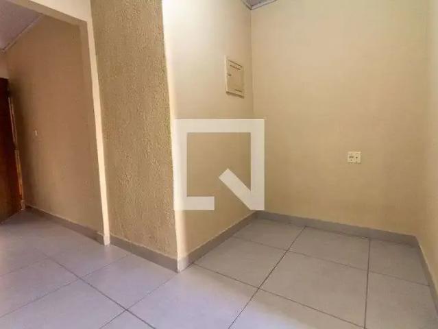 Apartamento para Locação em São Paulo/SP Jardim Ester Yolanda 2 Quartos