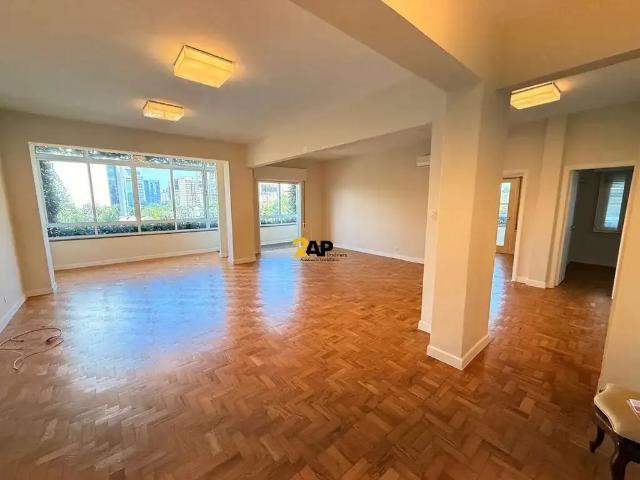 Apartamento para Locação em São Paulo/SP Jardim Europa 2 Quartos