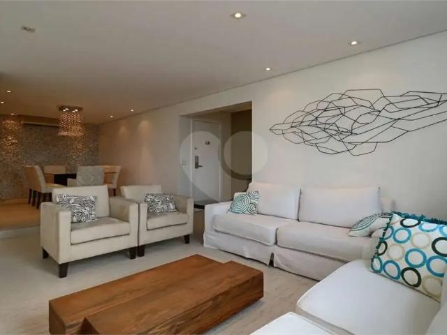 Apartamento para Locação em São Paulo/SP Jardim Europa 3 Quartos