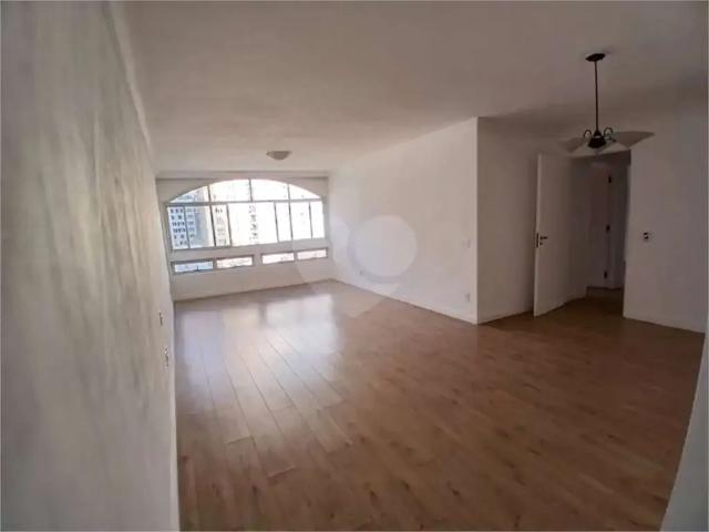 Apartamento para Locação em São Paulo/SP Jardim Europa 3 Quartos