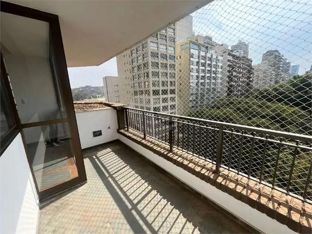 Apartamento para Locação em São Paulo/SP Jardim Europa 4 Quartos
