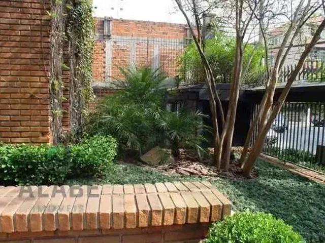 Apartamento para Locação em São Paulo/SP Jardim Europa 4 Quartos