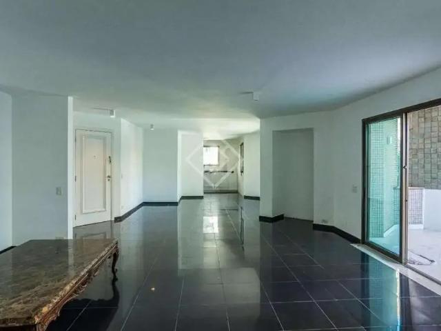 Apartamento para Locação em São Paulo/SP Jardim Fonte do Morumbi 3 Quartos