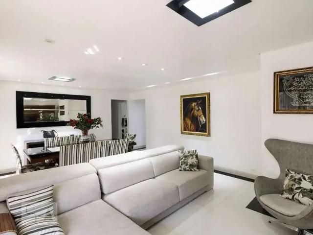 Apartamento para Locação em São Paulo/SP Mooca 4 Quartos