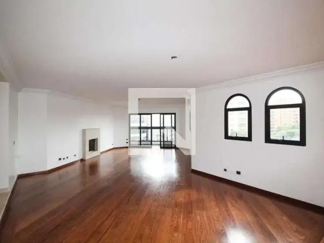 Apartamento para Locação em São Paulo/SP Moema 4 Quartos