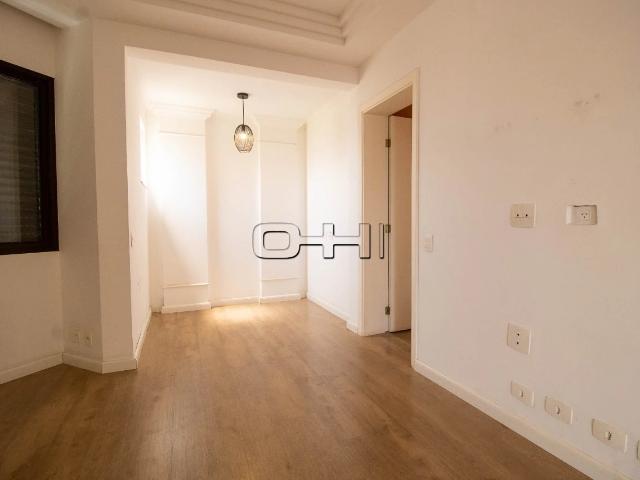 Apartamento para Locação em São Paulo/SP Moema 4 Quartos