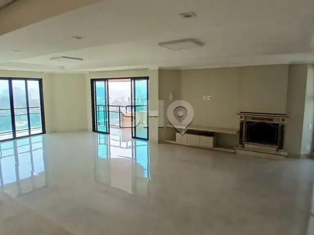 Apartamento para Locação em São Paulo/SP Moema 4 Quartos