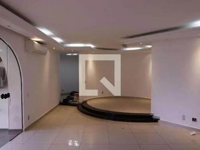 Apartamento para Locação em São Paulo/SP Moema 4 Quartos
