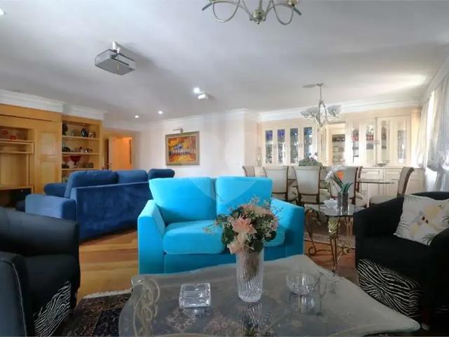 Apartamento para Locação em São Paulo/SP Moema 4 Quartos