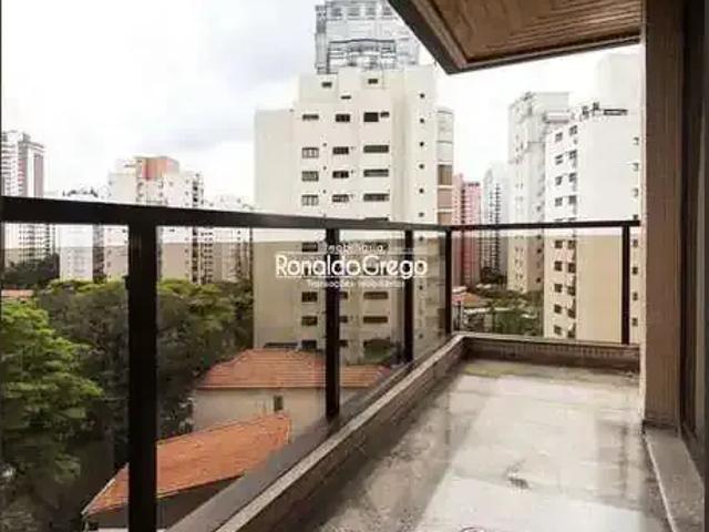 Apartamento para Locação em São Paulo/SP Moema 4 Quartos