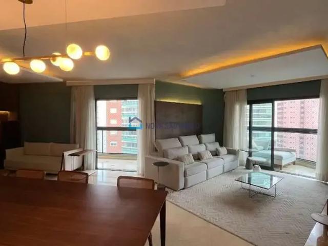 Apartamento para Locação em São Paulo/SP Moema 4 Quartos