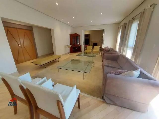 Apartamento para Locação em São Paulo/SP Moema 4 Quartos