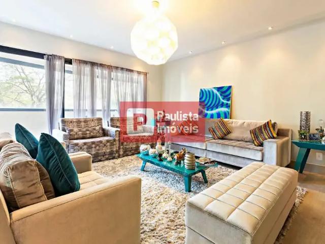 Apartamento para Locação em São Paulo/SP Moema 4 Quartos