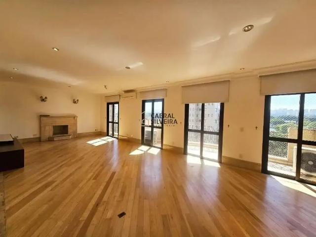 Apartamento para Locação em São Paulo/SP Moema 5 Quartos