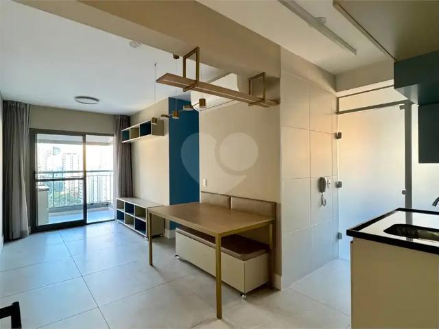 Apartamento para Locação em São Paulo/SP Moema 2 Quartos