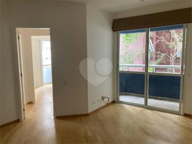 Apartamento para Locação em São Paulo/SP Moema 2 Quartos